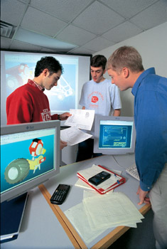 Students use computer-aided design program – CALS News