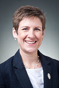 Sarah Pfatteicher named CALS associate dean for academic affairs – CALS ...
