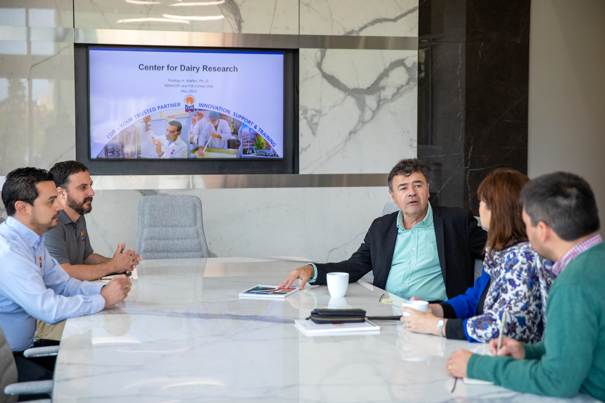Chilean ag minister visits UW–Madison to establish educational and ...